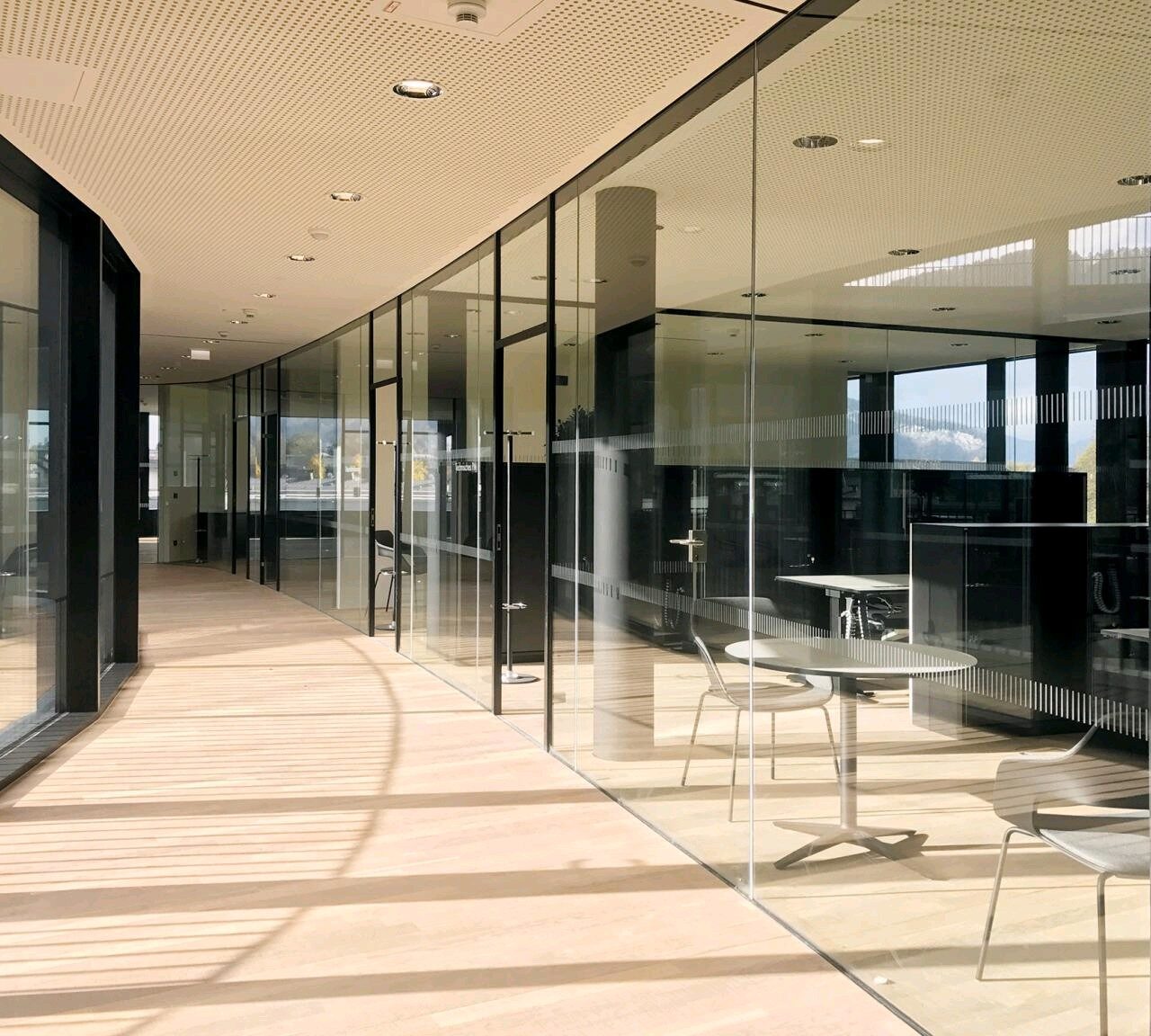 Glass Railing - GlassTech