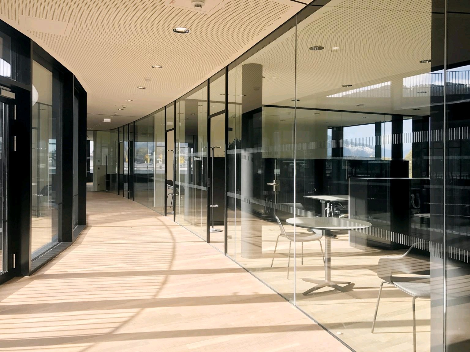 Aluwood Thermal System - GlassTech